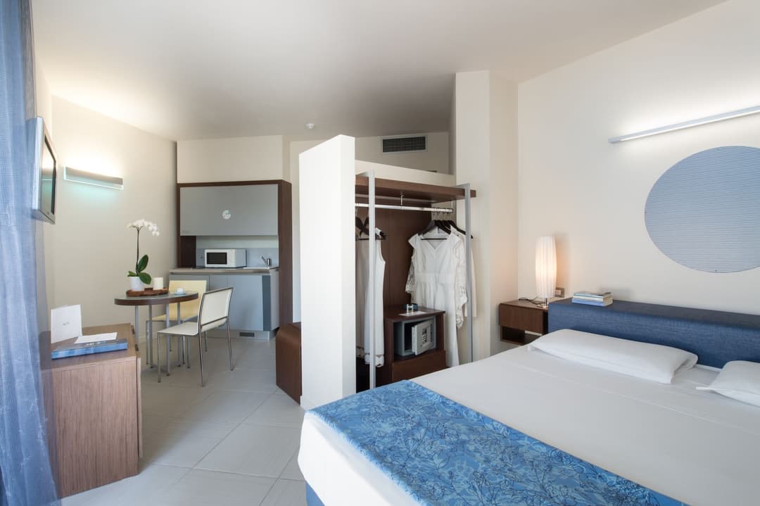 Blu Light double room | Blu Suite Resort, Romagna Riviera